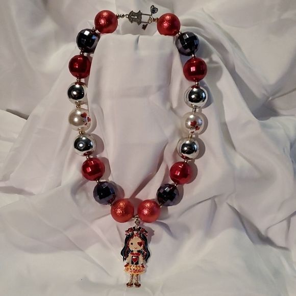 Jackie Sherwood | Accessories | Newever After High Lizzie Hearts Chunky Necklace | Poshmark